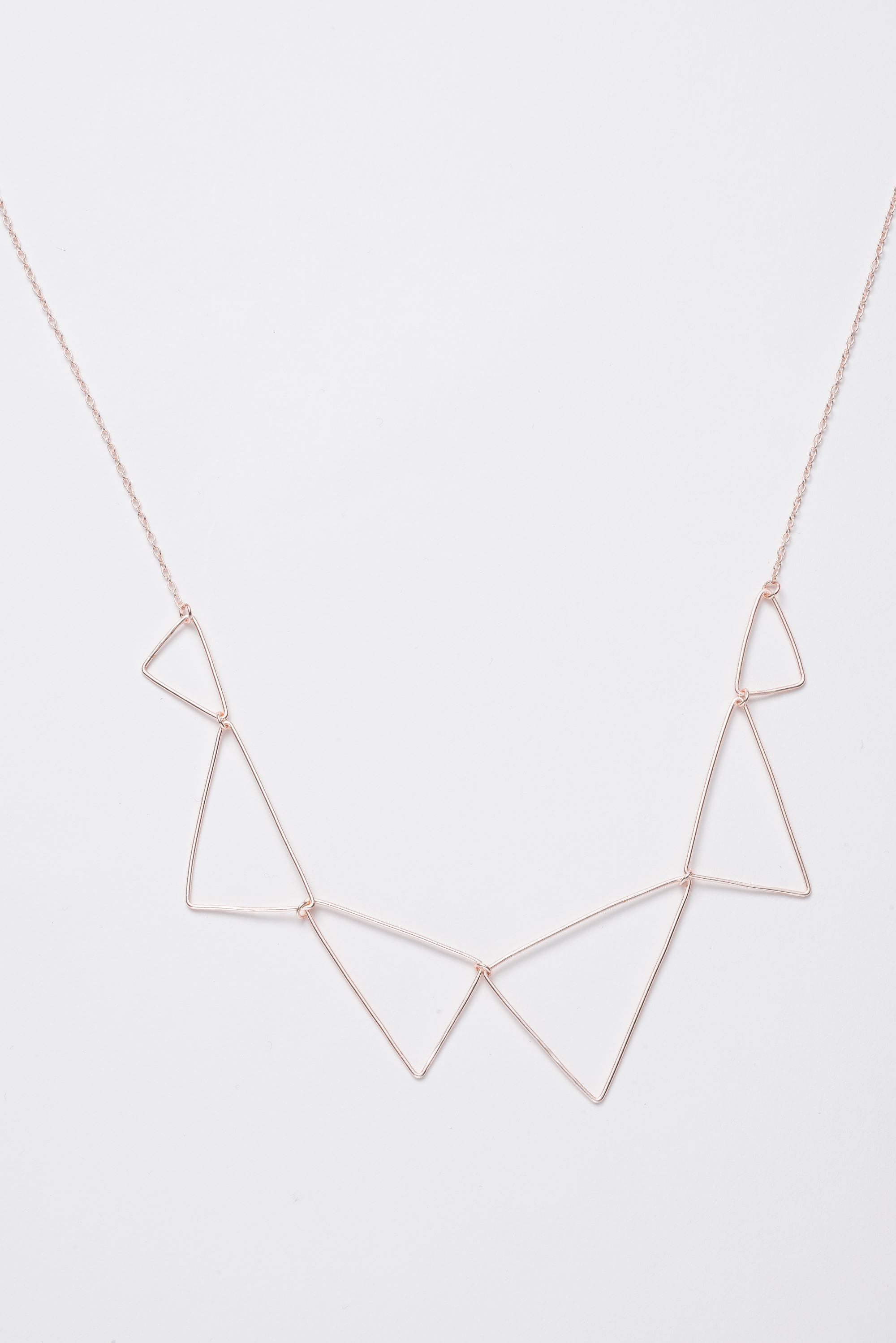 Shari rose necklace - Stilen